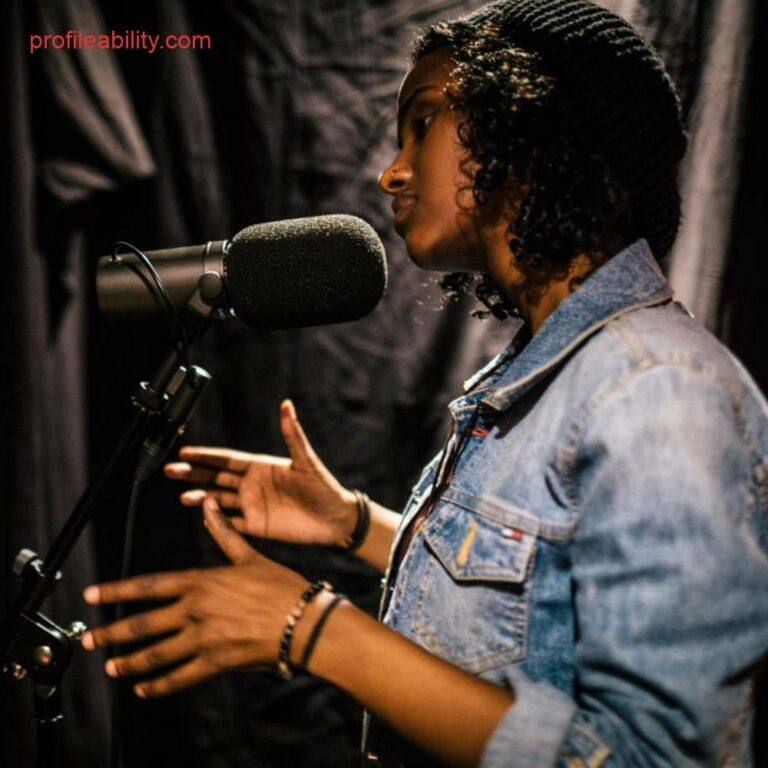 Lizzy B (R&B/SOUL) Biography, Music, Videos, Booking - ProfileAbility